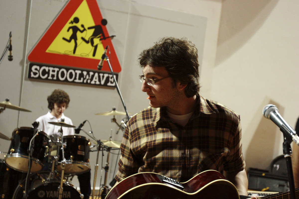 39 και σήμερα για το Schoolwave | Schooligans